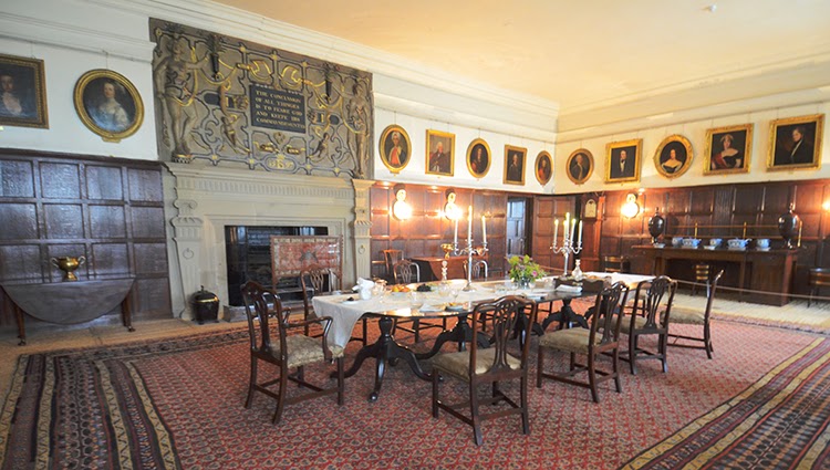 lostpastremembered: Hardwick Hall, Bess and 16th Century Spinach Fritters