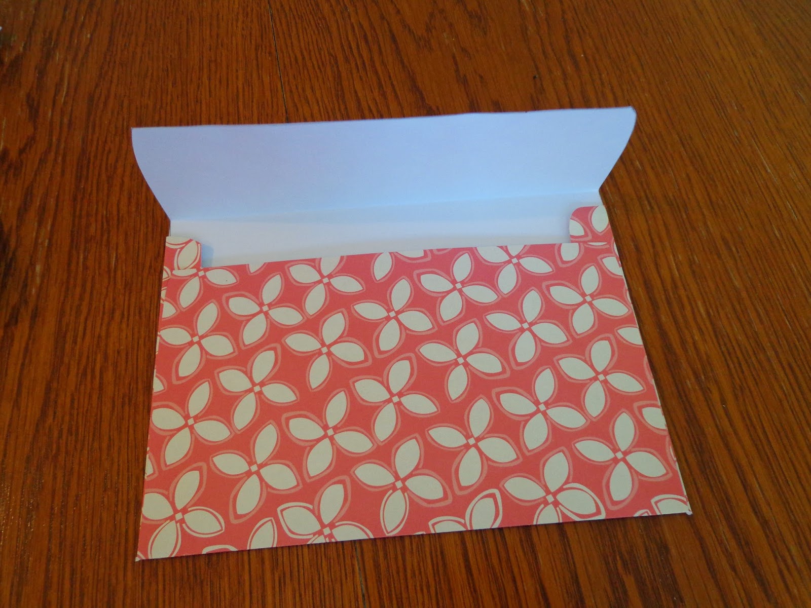 The Colbert Clan: DIY: Home made envelopes