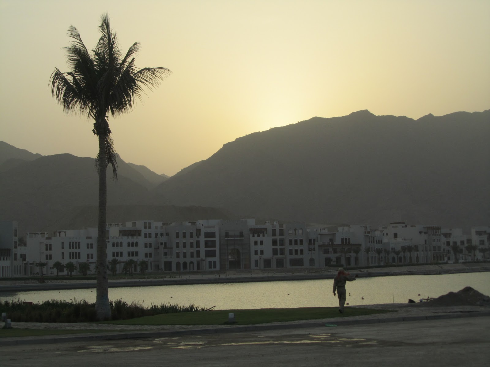 Oman Coast: Project of dreams: Jebel Sifah- if you build it, they will ...