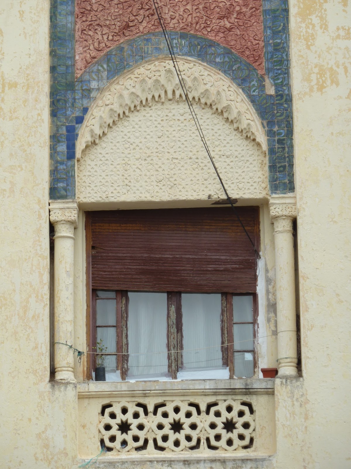 Qaminante: Moroccan Windows