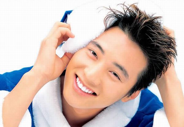 Biodata dan Profil Won Bin Lengkap