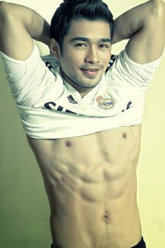 Pink Fox Patrol: New Indie King Junjun Quintana