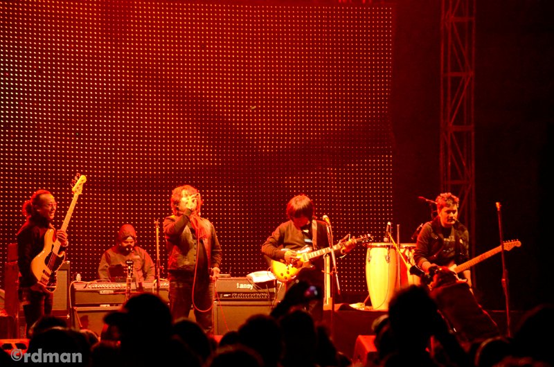 1974 ad performed their reunited concert at St. Xaviers ground. | RDMAN