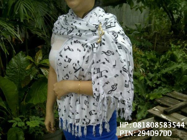 PERNAK PERNIK MUSIK: 15.Pin,Bross,Pita musik,Syal,Kain, Dasi,Kaos Minat ...