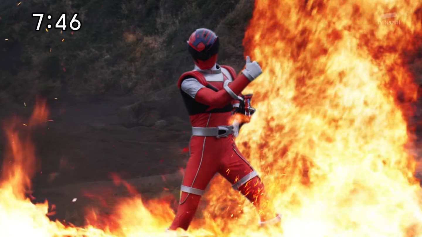 My Shiny Toy Robots: First Impressions: Uchu Sentai Kyuranger