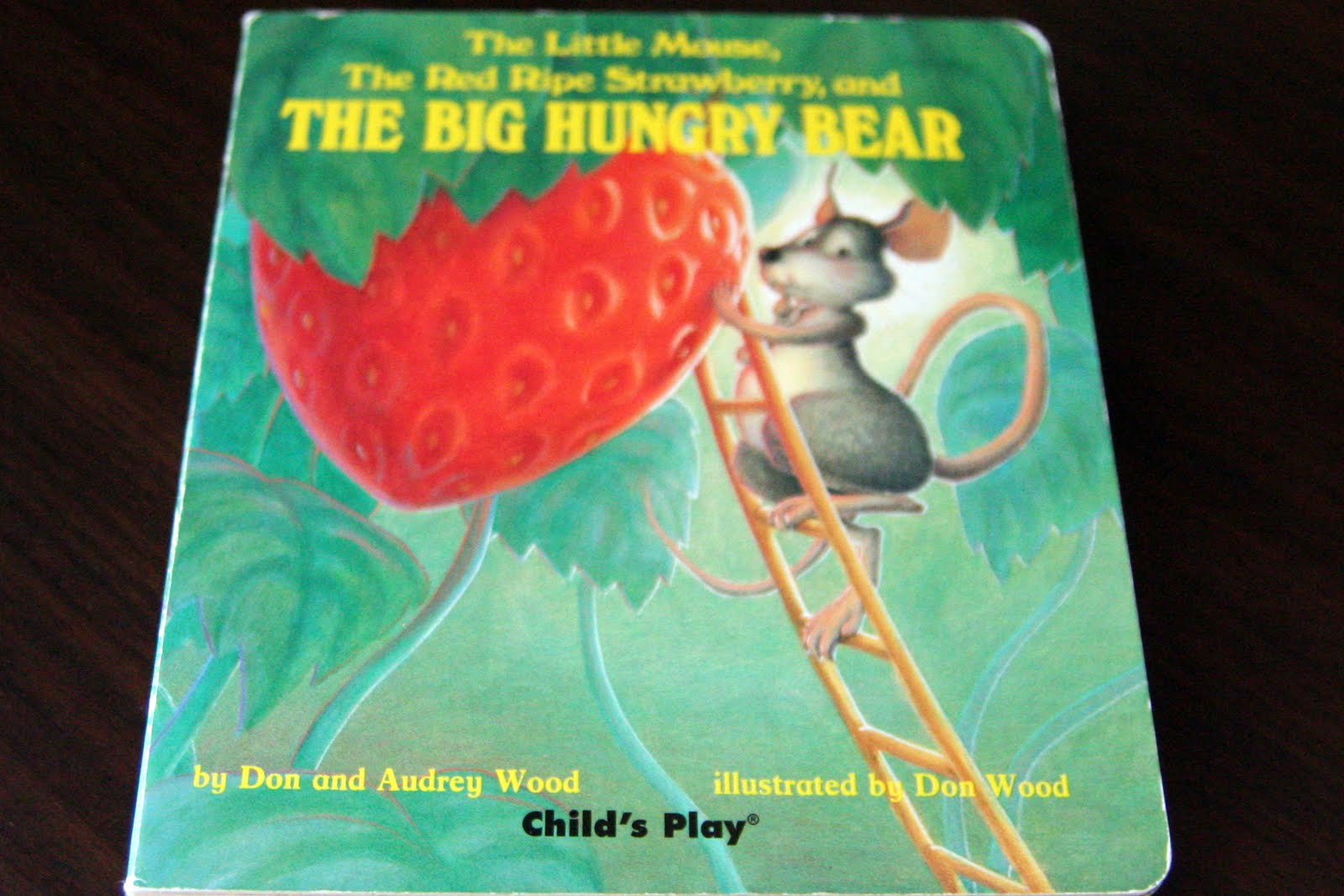 Memoir of a Missus: books we love: the little mouse, the red ripe ...