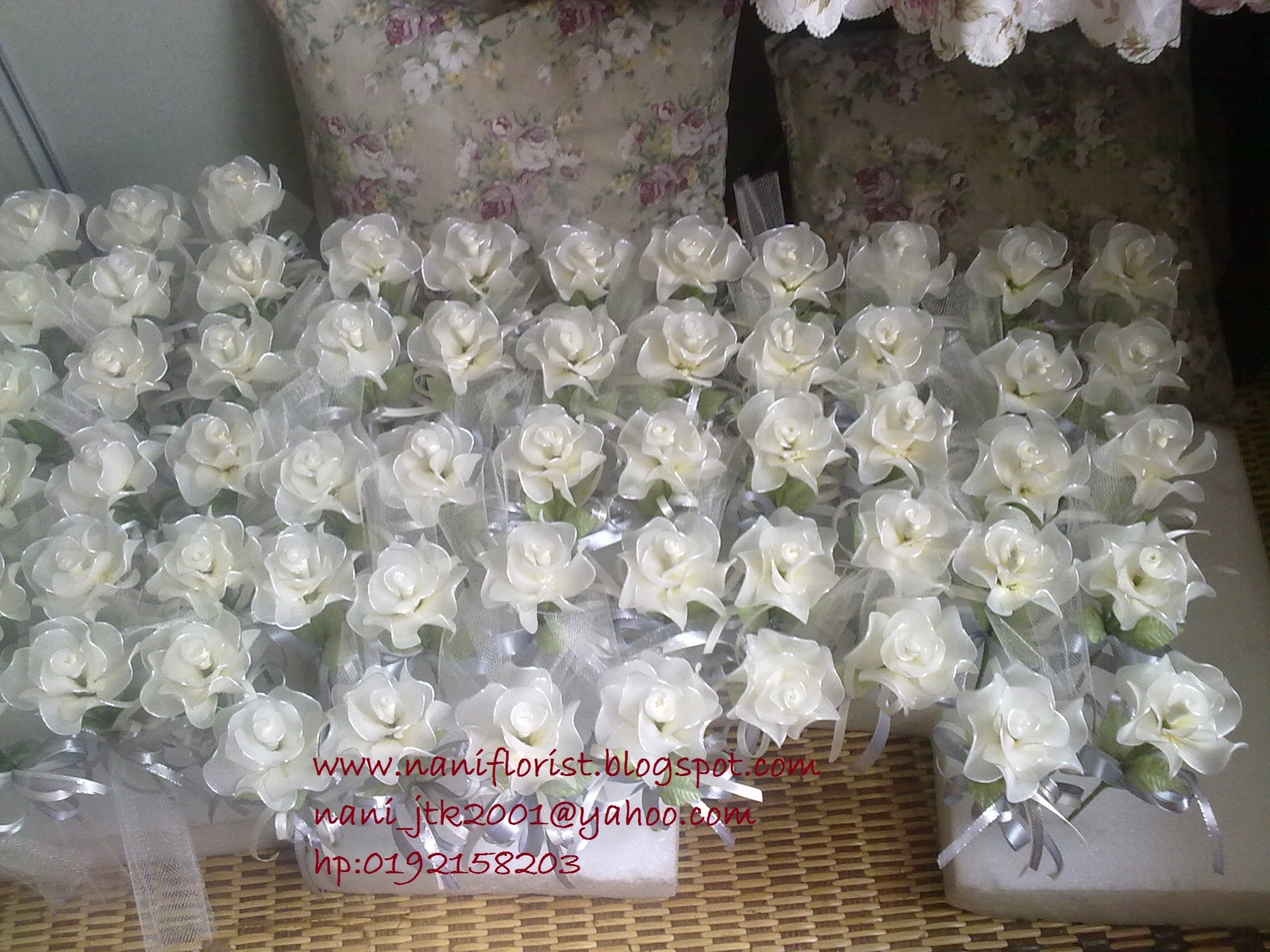 Nani Florist: BUNGA PAHAR GANTUNG VIP DAN BUNGA PAHAR PELAMIN