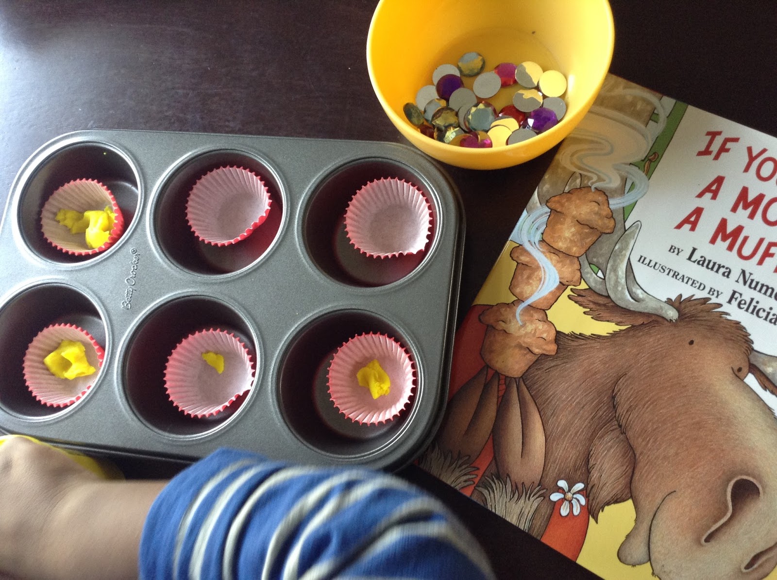 TeacherMomPlus3: Letter M Preschool Activities