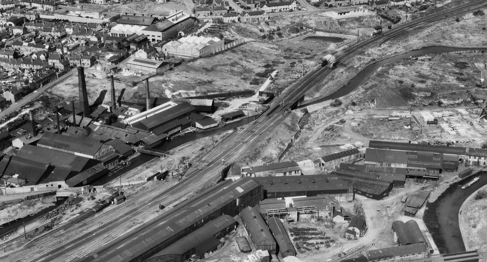 Captain Ahab's Watery Tales: Pensnett Branch Canal