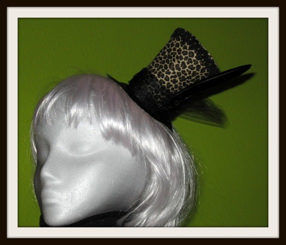 Tiny Hats Weekly: June 2011