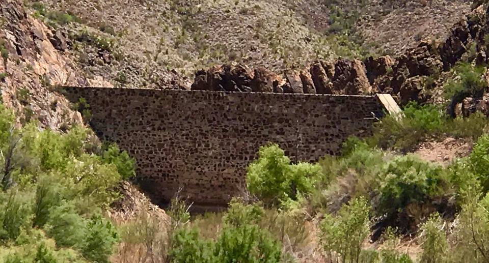 CHRISTMAS MOUNTAINS OASIS: Lake Ament