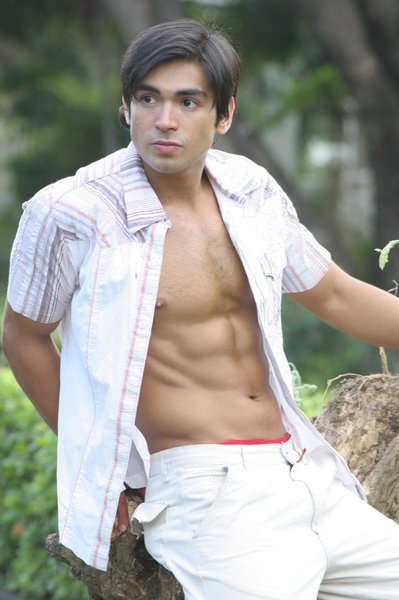 BlueSago: The Hunks: Carlos Agassi (Amir of Rap)
