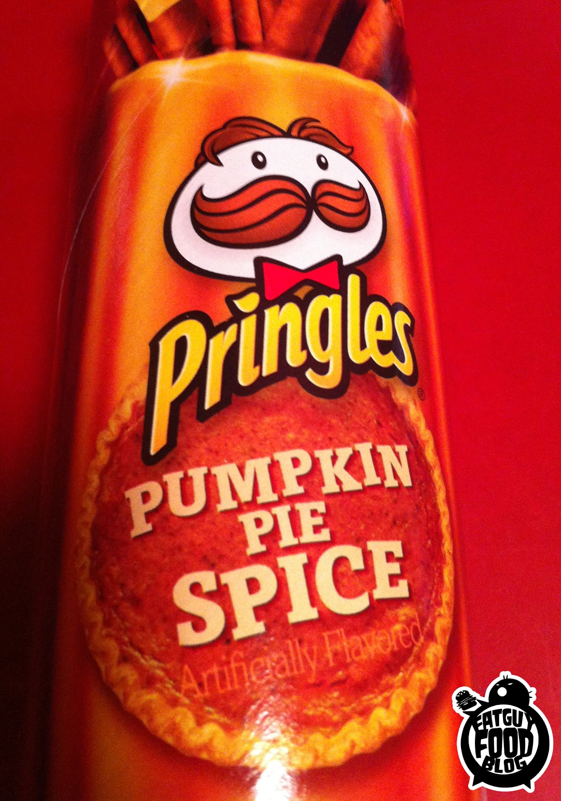 FATGUYFOODBLOG: Pringles is Out of Control: Pumpkin Pie Spice Pringles