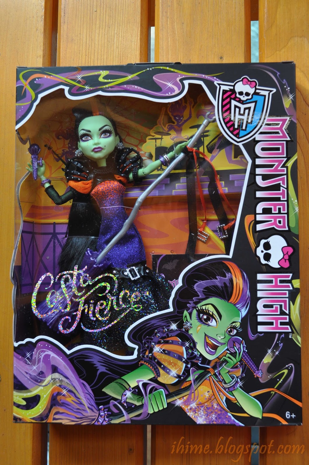 IHime's doll den: Review: Monster High - Casta Fierce