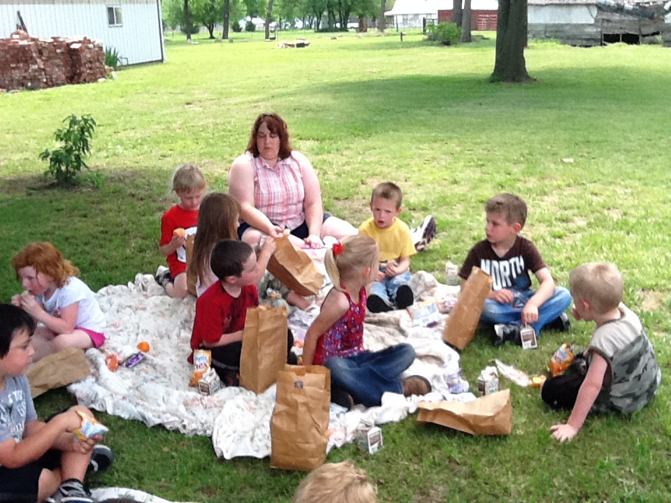 Preschool Montgomery: Field Trip--Picnic