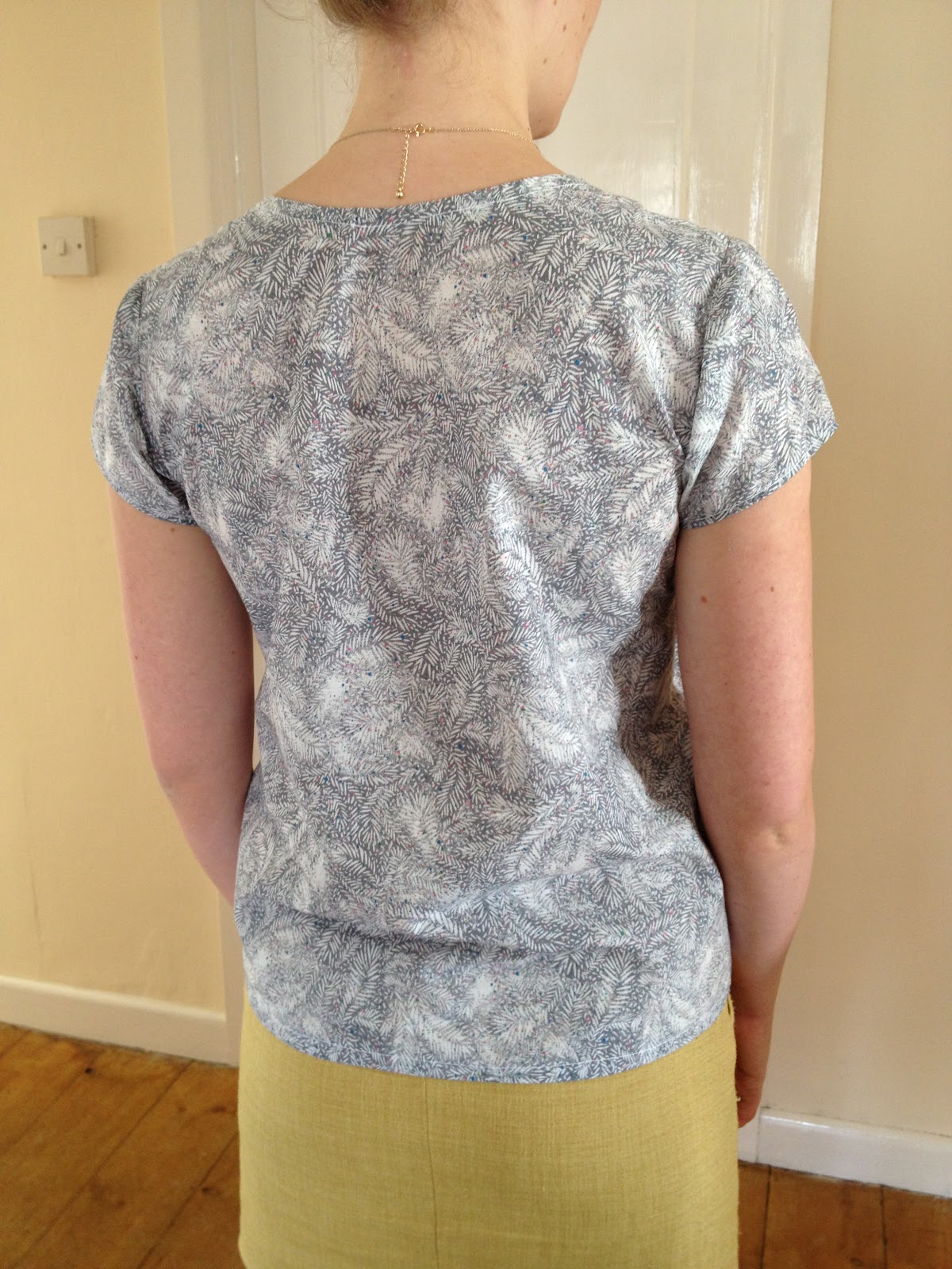 Diary of a Chain Stitcher : Finished Project - Grainline Studio Scout Tee
