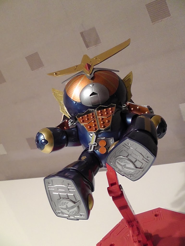 GUNDAM GUY: HG 1/144 BearGuy III 'Kamen Rider Gaim' - Custom Build