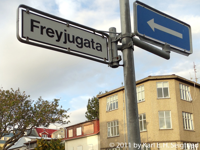 The Norse Mythology Blog | norsemyth.org: Neighborhood of the Gods ...