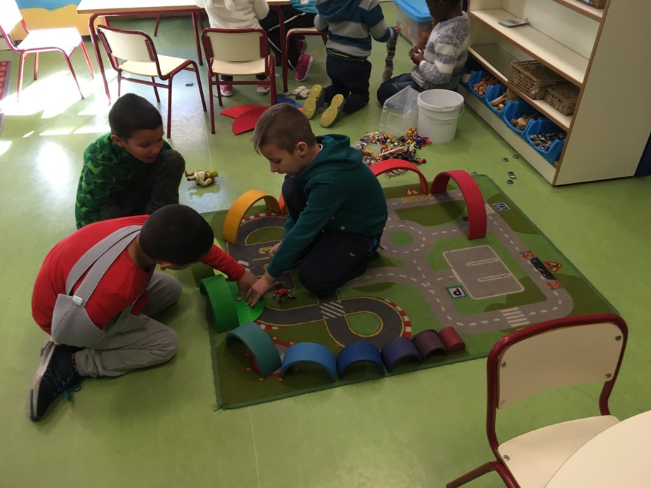 LA CLASE DE MIREN: mis experiencias en el aula: RINCÓN DE JUEGO LIBRE Y ...