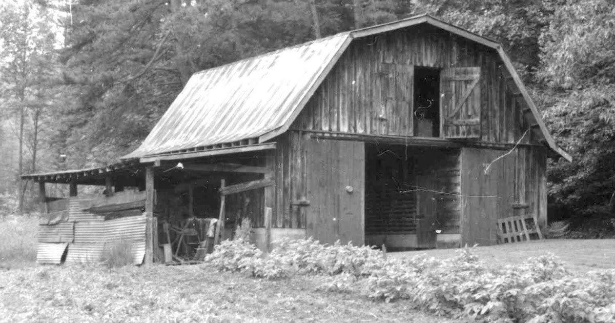 The Rowell Bosse North Carolina Room: Old Barns Reflect Vital Role of ...