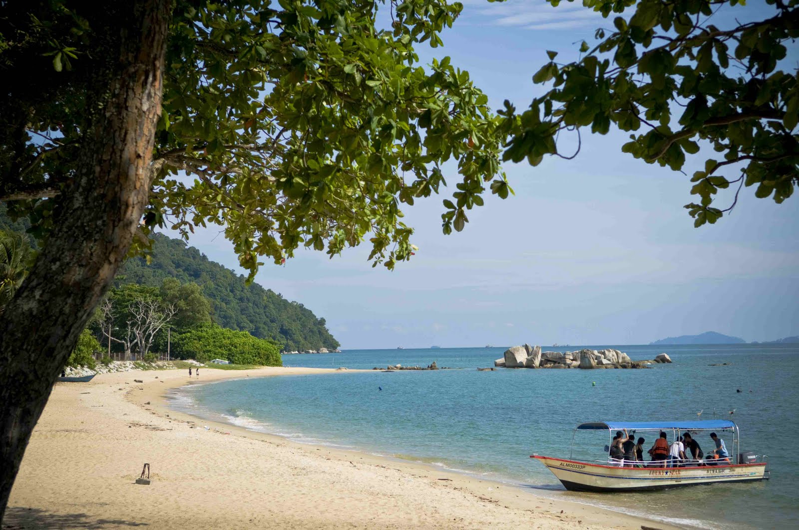 holiday in pangkor: perjalanan&permandangan di pulau pangkor