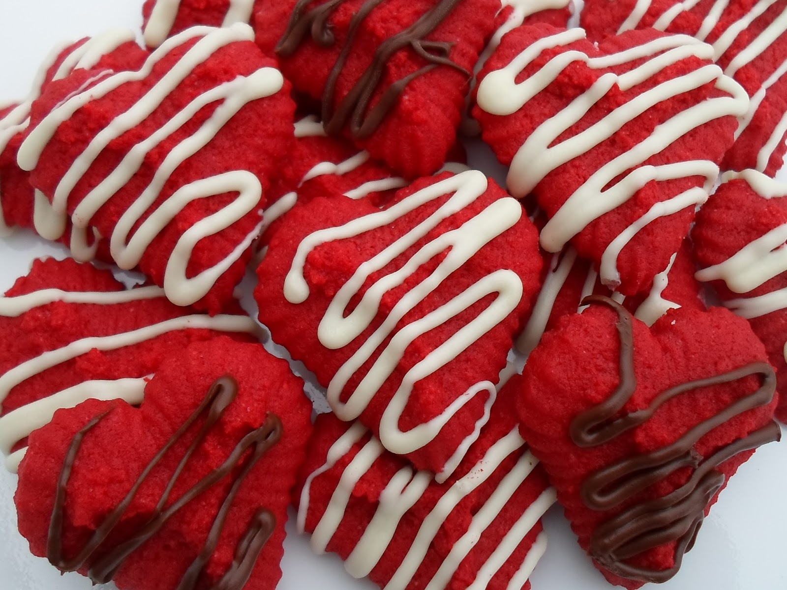 Happier Than A Pig In Mud: Red Velvet Spritz with Chocolate Drizzle