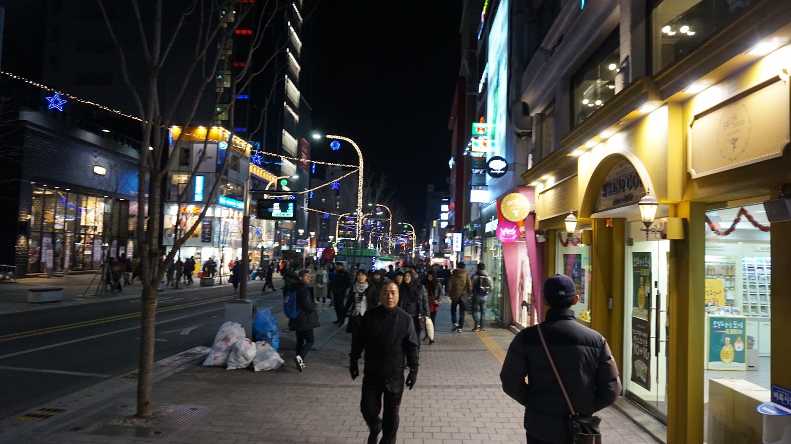 Our Journey : (Day 7) South Korea Seoul - Sinchon Area