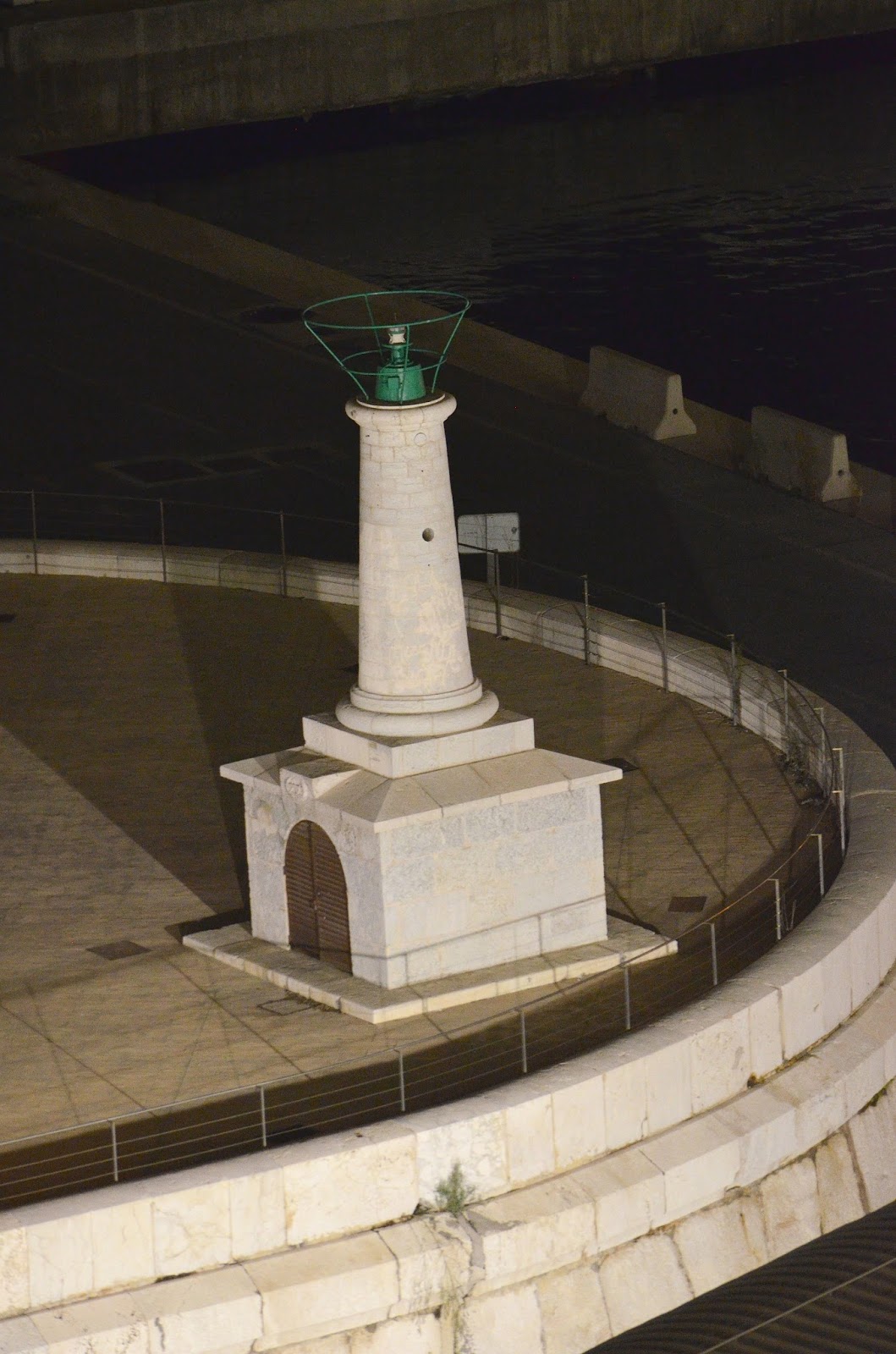 Neal's Lighthouse Blog: Dique del Este, Malaga, Spain