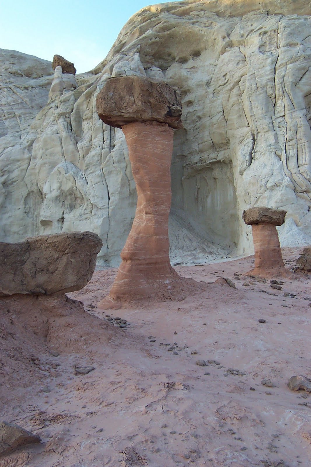 Arizona Jones Outdoor: Paria Rimrock Toadstools, Southern Utah