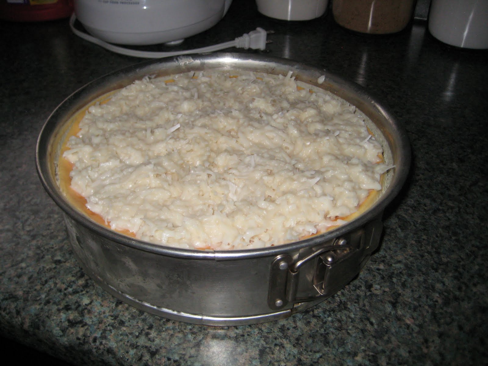 Rosanna's Kitchen: Coconut Cake Cheesecake