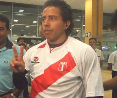 Hablando de Futbol: Roberto Merino jugaría en la MLS (Con video)