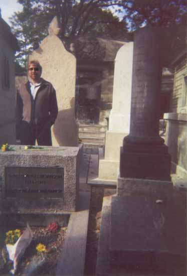 ON THE ANNIVERSARY OF JIM MORRISON`S DEATH AND A GHOSTLY PHOTOGRAPH ...