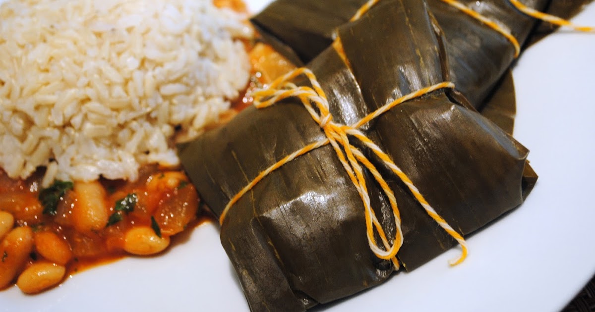 Uganda: Chicken Luwombo and Bean Stew #CookingAroundtheWorldAdventure