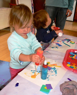 Littlest Birds Studio: Collage Treasure Hunt!