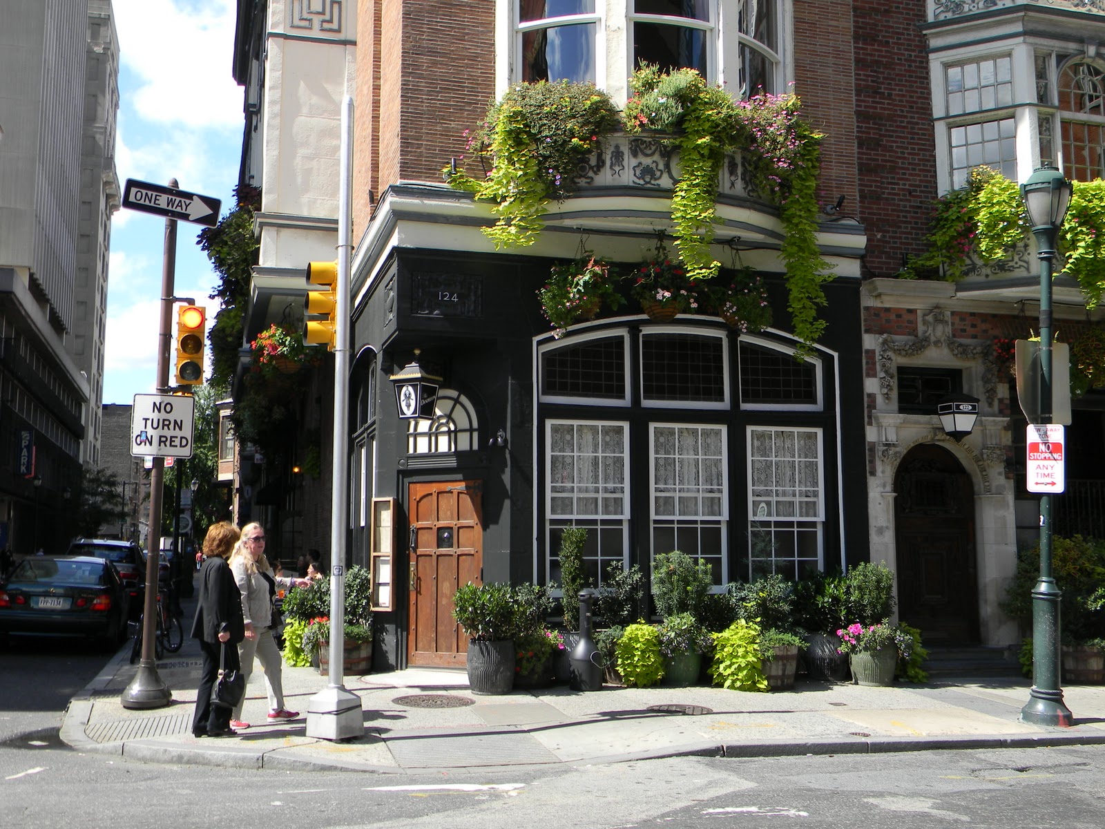 Taste & Travel: Victory Meal at The Dandelion Pub