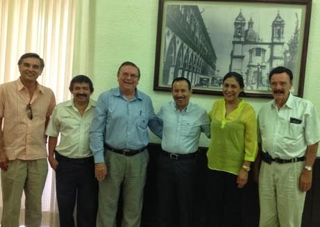 UNA GRATA VISITA DE CORTESÍA