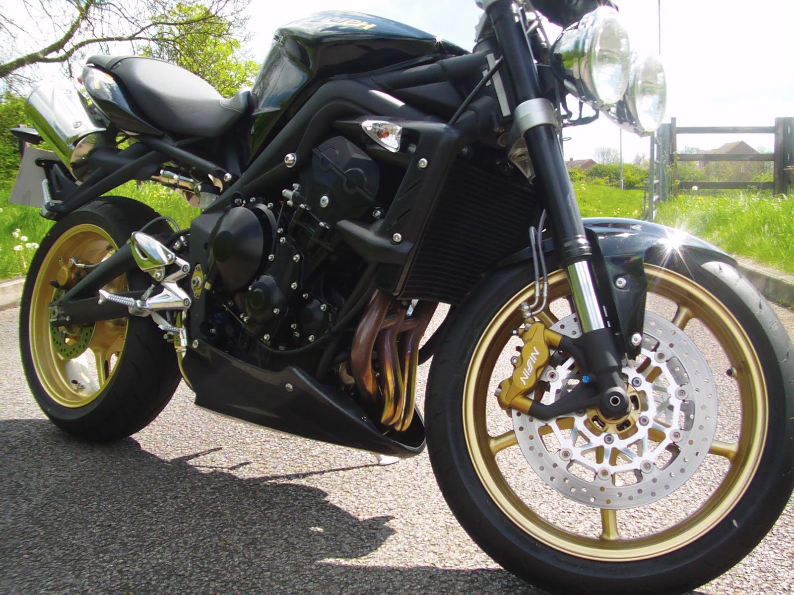 Triumph street triple r: 2010