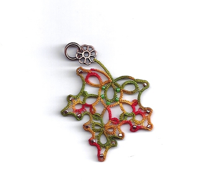 Tatting Fool: Another Maple Leaf