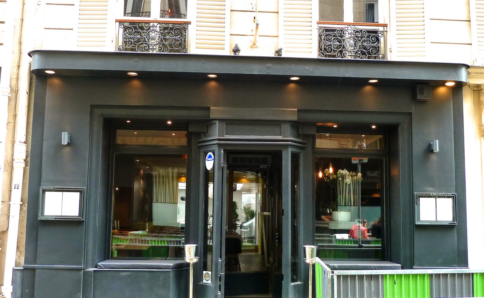 Paris Missives...: Restaurant DIX-HUIT -- Restaurant Review