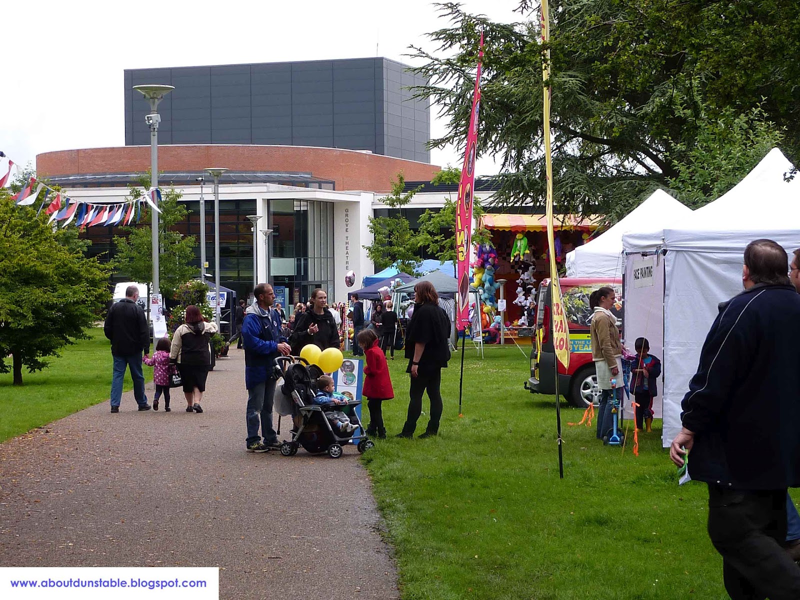 About Dunstable : Having Fun in Dunstable!