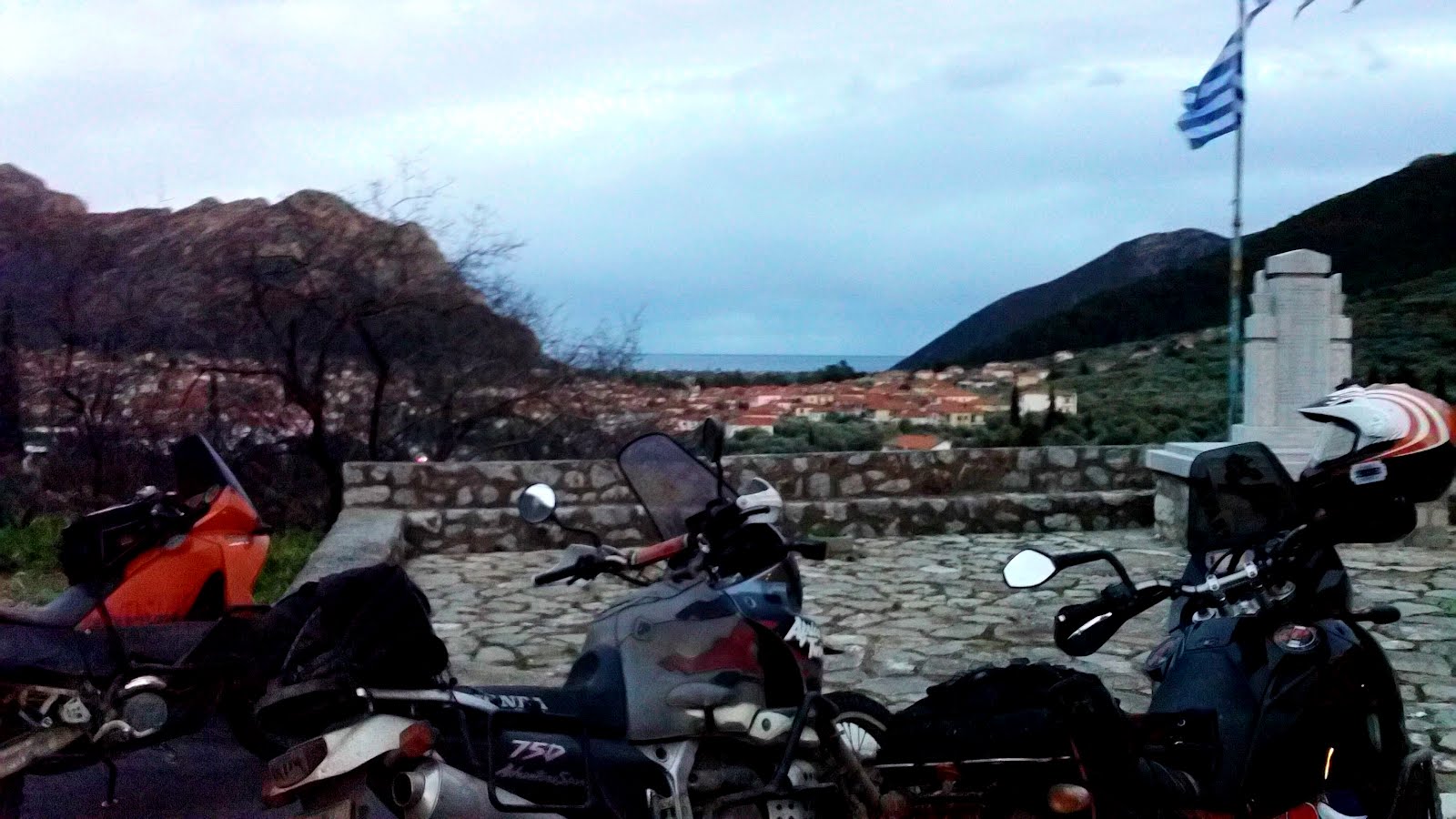 sotris like motoris: Jan 28, 2012