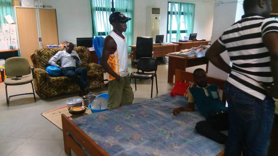 ANOTHER ALI BONGO’S ECONOMIC FEAT. HAVING NOT BEEN PAIS FOR SEVERAL ...