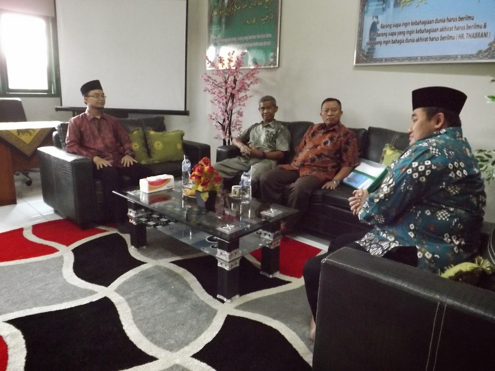 ma al hamid: logo al hamid dan kemenag