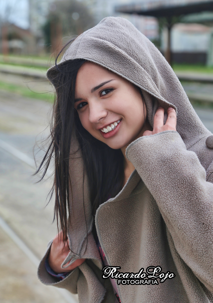 RICARDO LOJO FOTOGRAFIA 02281-15538005: Daniela Book