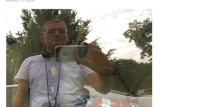 Seth Saith: Up Close in Skokie: Amid Poignant Songs and Saab Stories ...