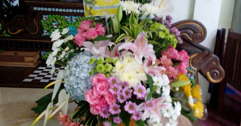 Bunga Untuk Di Meja Kantor HUB 0857 3328 0001