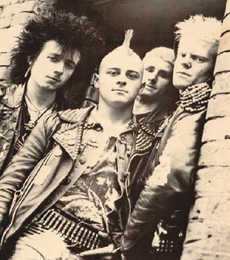 hardcore punk: One Way System - Writing On The Wall LP (1983)