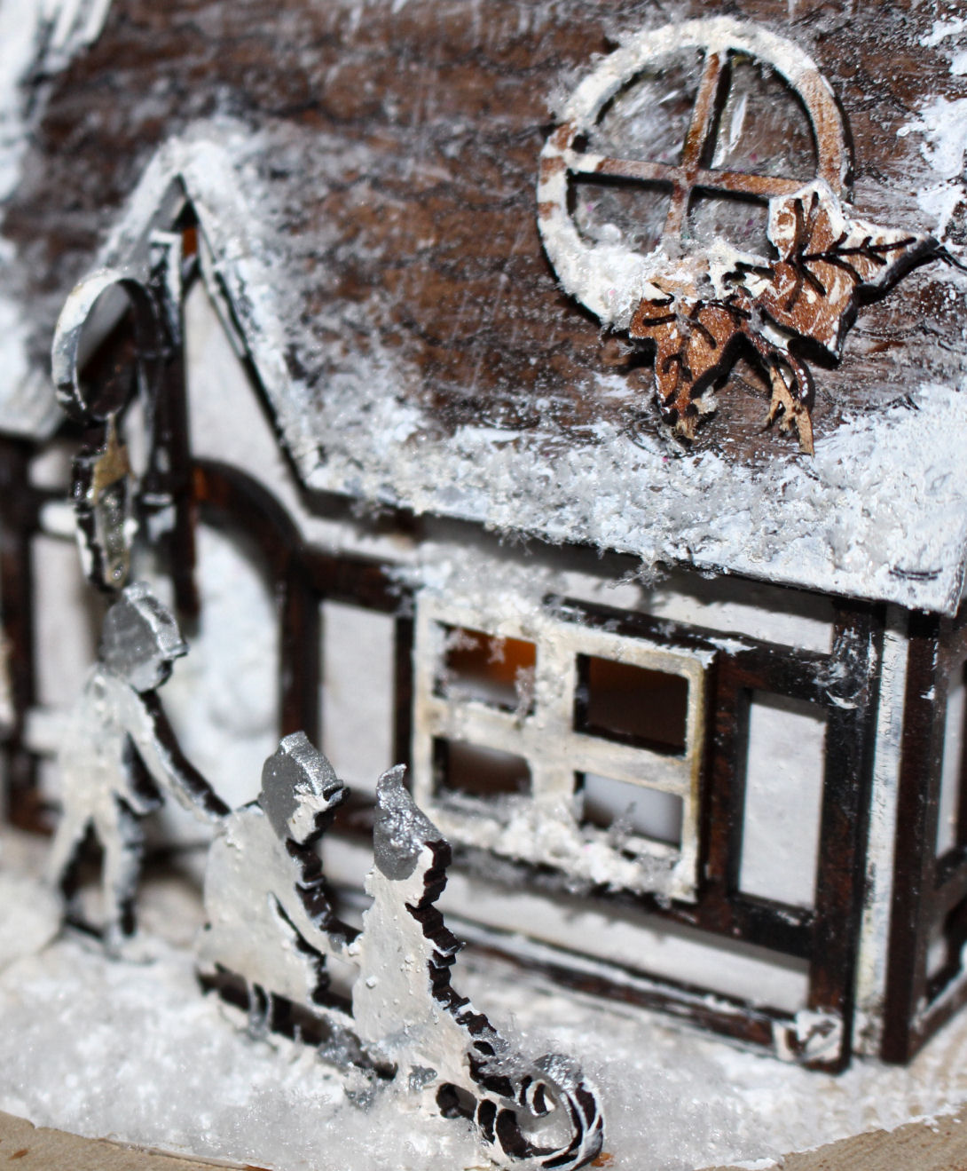 Calico Craft Parts: A little winter cottage by Kerstin