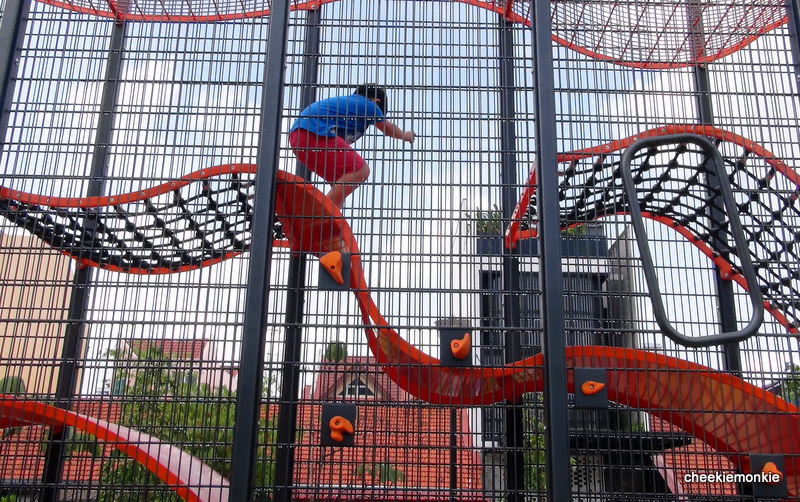 Cheekiemonkies: Singapore Parenting & Lifestyle Blog: Only 5 Vertical ...