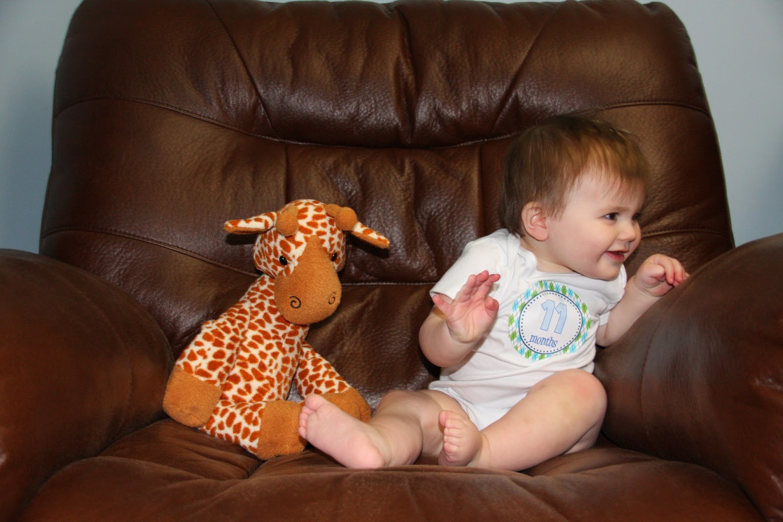 Simple Suburbia: Carson Anthony: 11 Months!